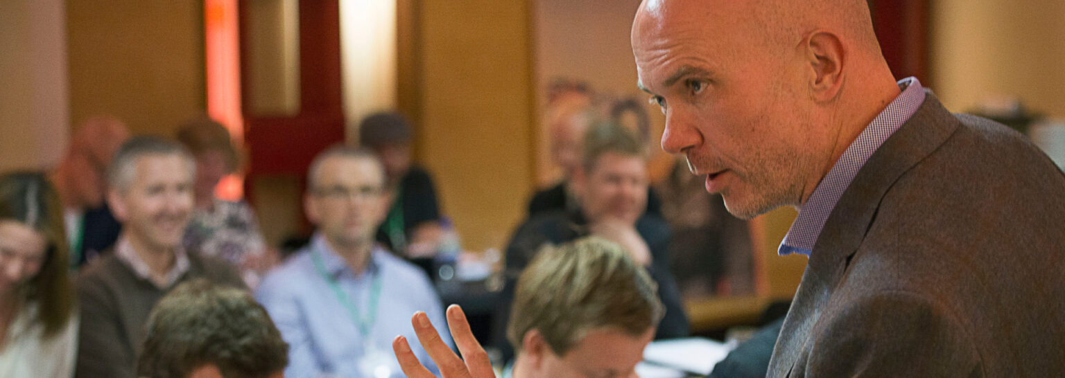 Andy Bounds | Sell more, communicate better and lead with more impact